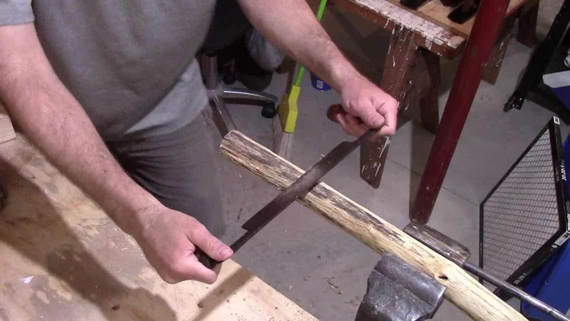 How to Build a Bee Hotel (Guide with Pictures) – GrowIt BuildIT